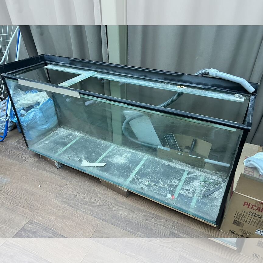 Аквариум 700л