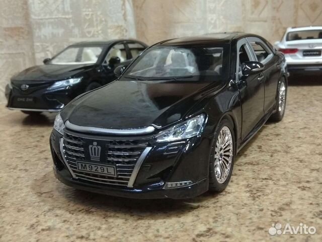 Toyota corolla и toyota crown модели машин 1:24 купить в Санкт ...