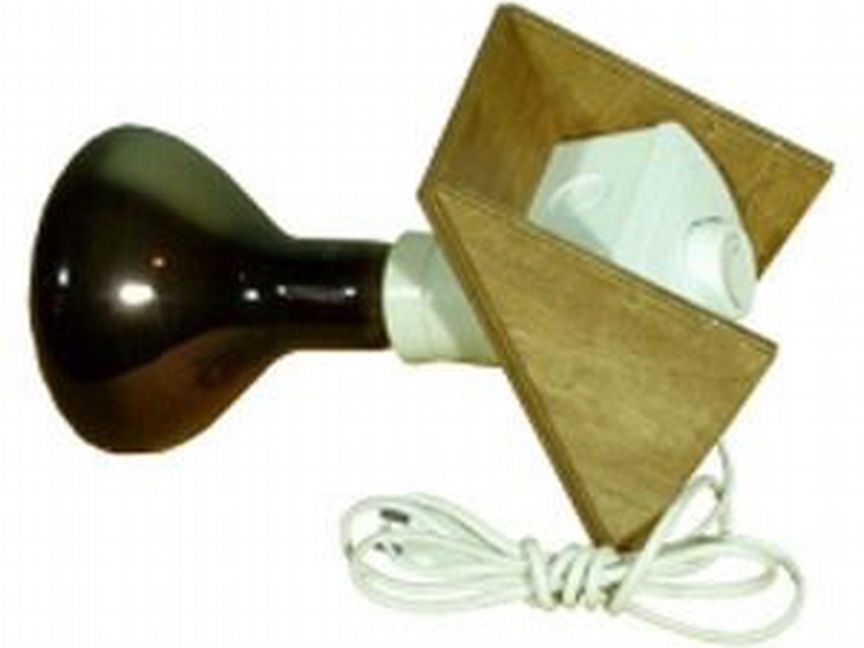 Блок обогрева-освещения птенцов