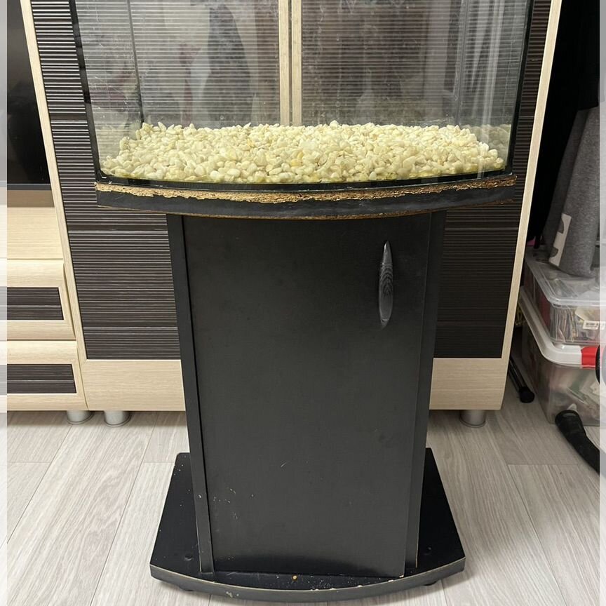 Аквариум с тумбой