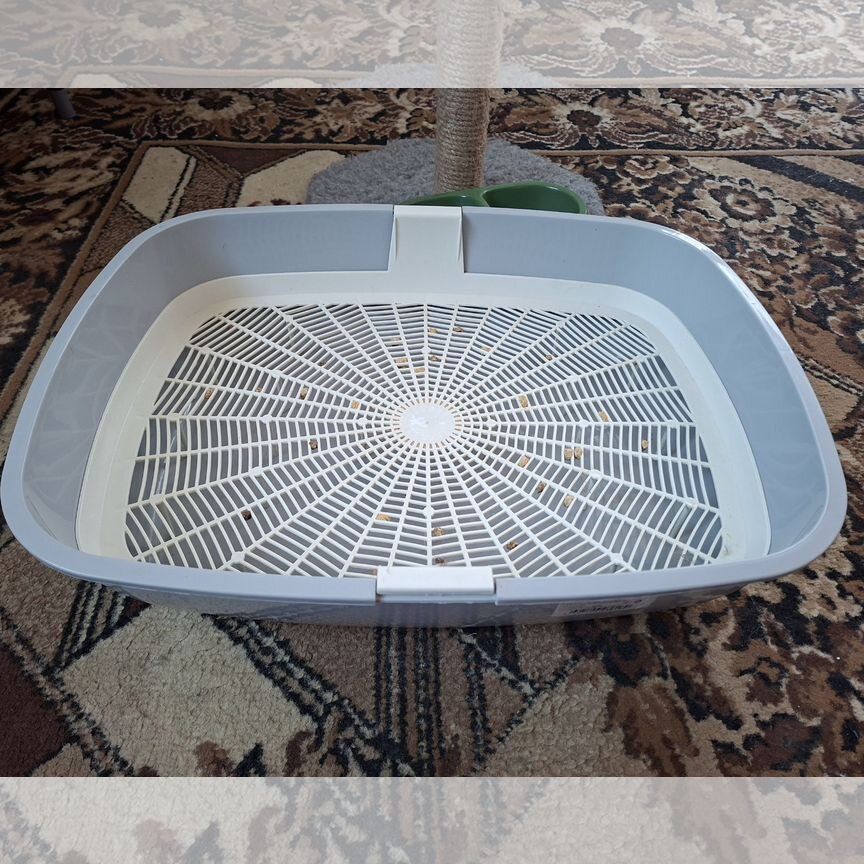 Лоток для кошек и миска