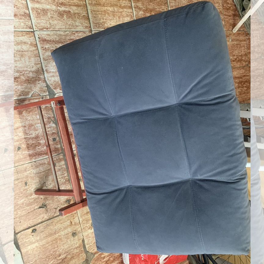 Лежак для маленьких пород собак