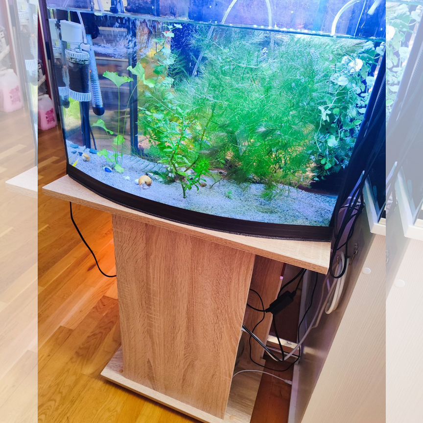 Аквариум с тумбой