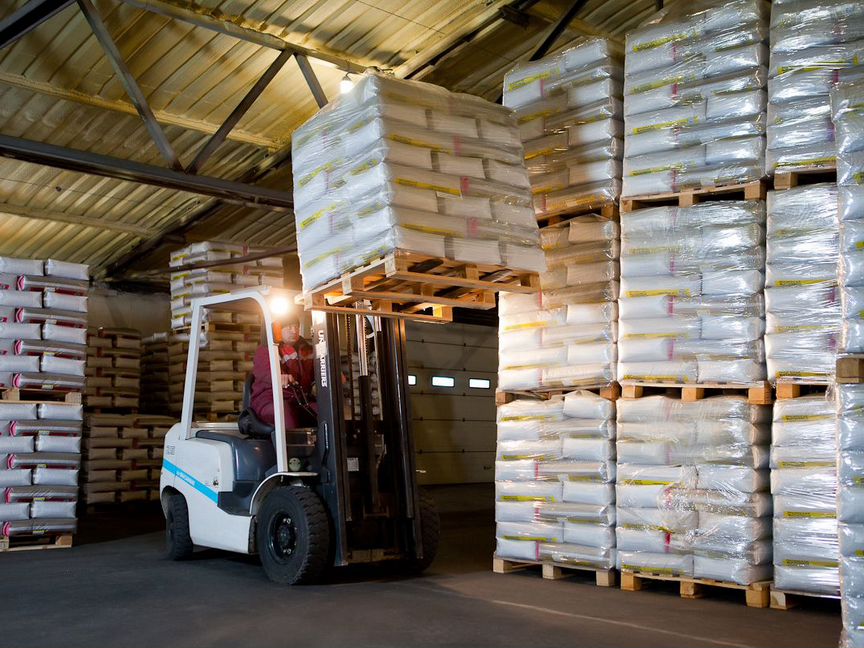 Комбикорм. Зерно. Бакалея. Масло рост.Доставка