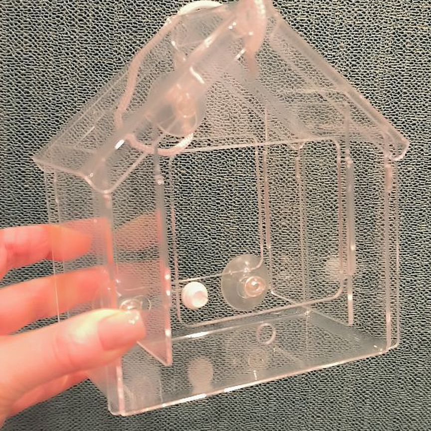 Кормушка для птиц из оргстекла