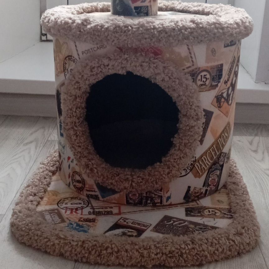 Когтеточка домик для кошки бу