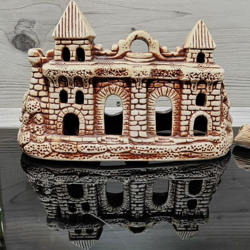 Декорации в аквариум