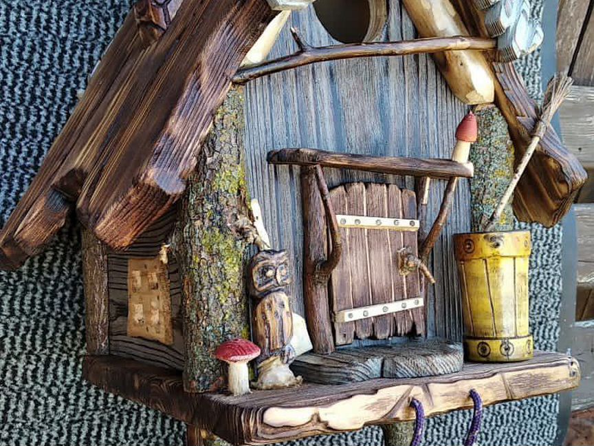 Скворечники, кормушки