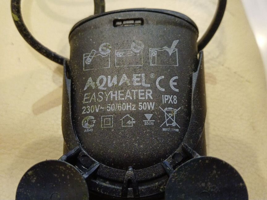 Грелки для аквариума и куча аквариумного добра