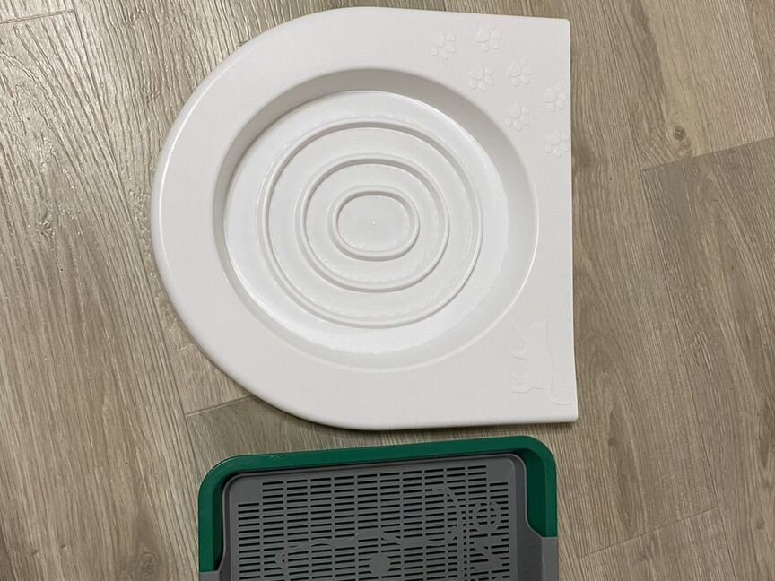 Кошачий лоток