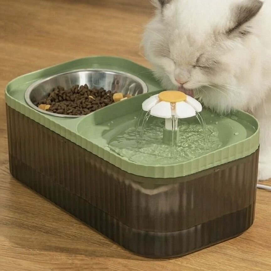 Фонтан поилка для кошек