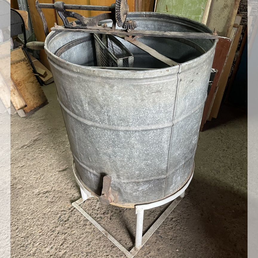 Медогонка 2х рамочная