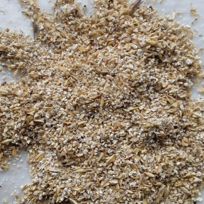 Дробленный ячмень (дерть)