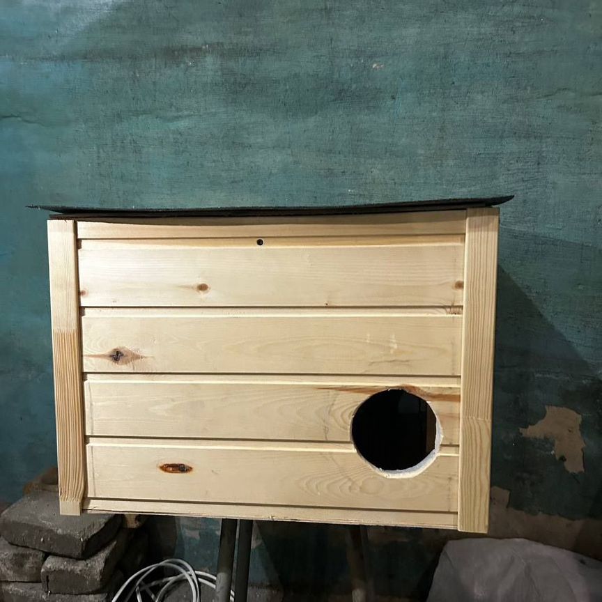 Уличная будка для кошек