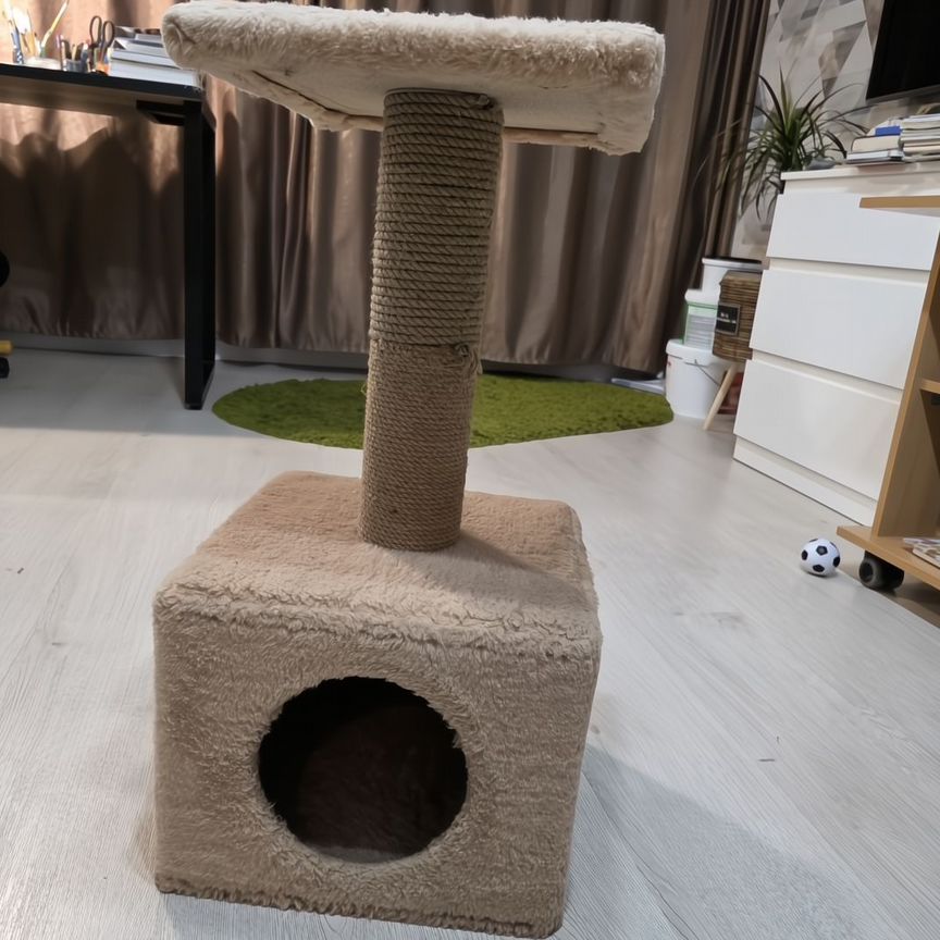 Когтеточка домик для кошки бу