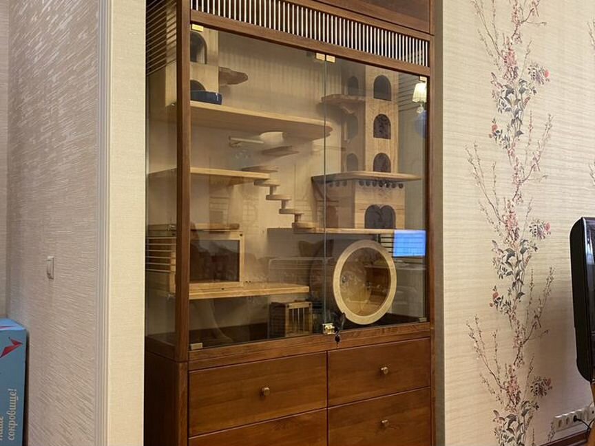 Витрина-стенка для шиншилл, дегу из бука