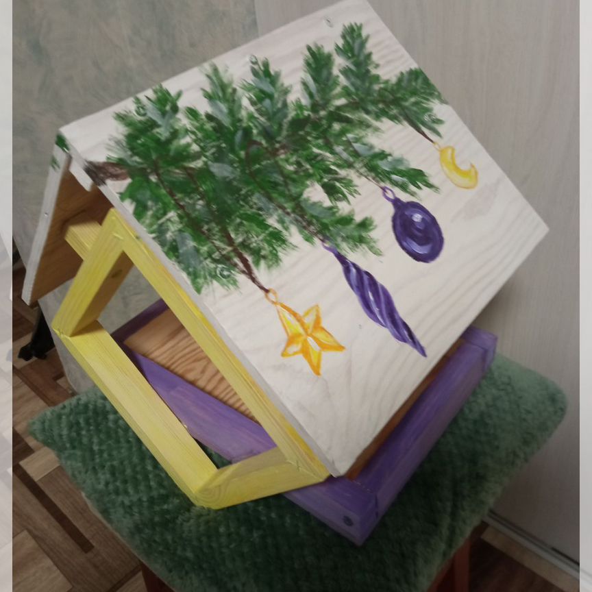 Кормушка для птиц