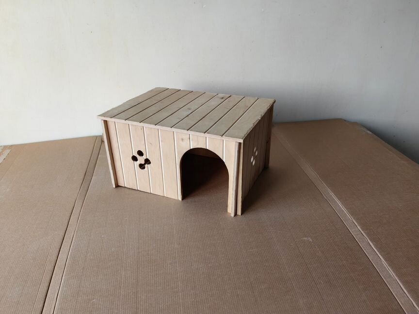 Домик Бег дорожка Колесо Сенница Купалка Поилки