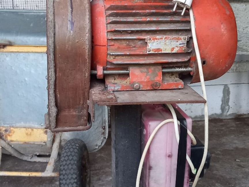 Зернодробилка крупорушка бу