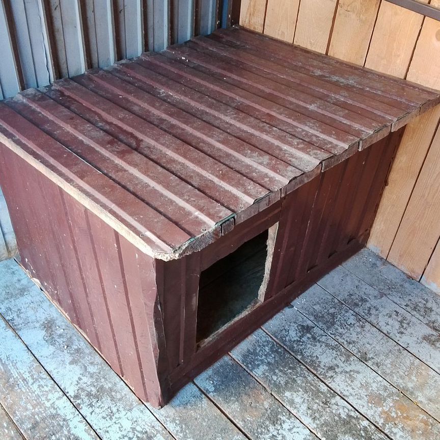 Будка для собаки утепленная