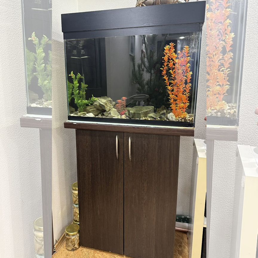 Аквариум с тумбой