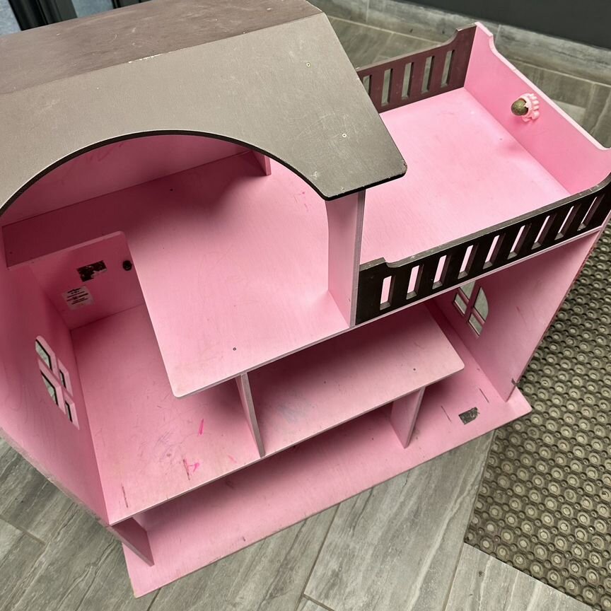 Домик для кошки / ребенку