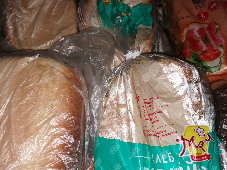 Хлеб на корм животным