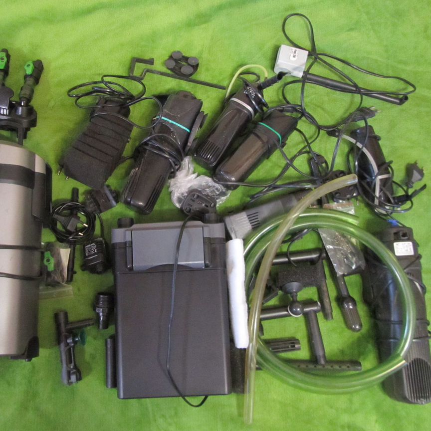 Три аквариума (60, 30, 10 Л) и много дополнительно