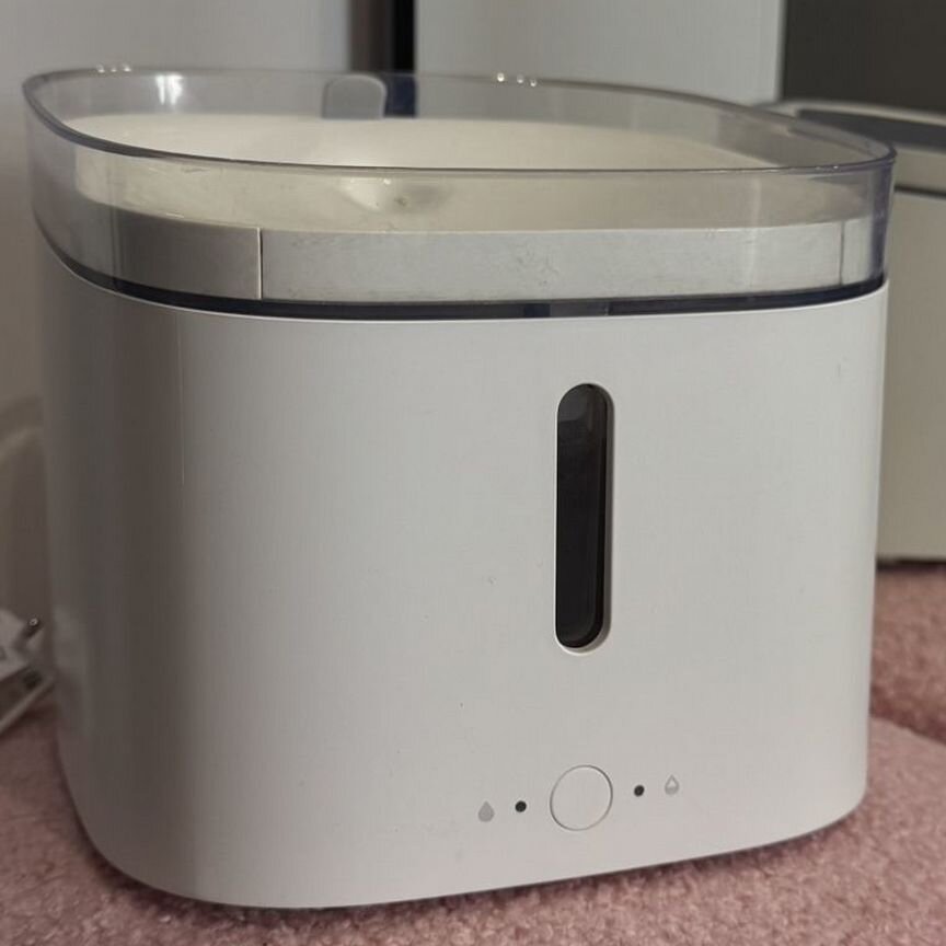 Поилка для кошек и собак