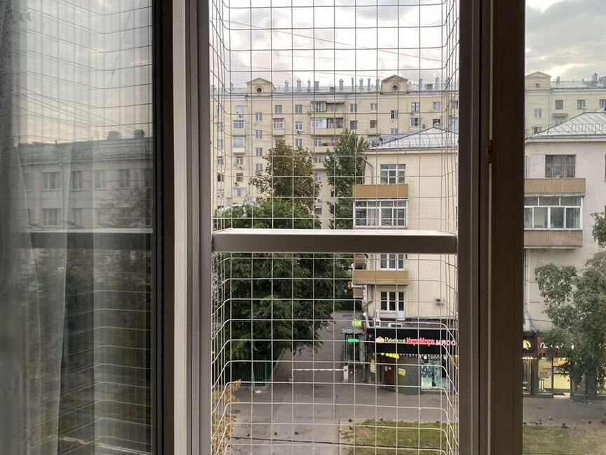 Сетки антикошка на окна