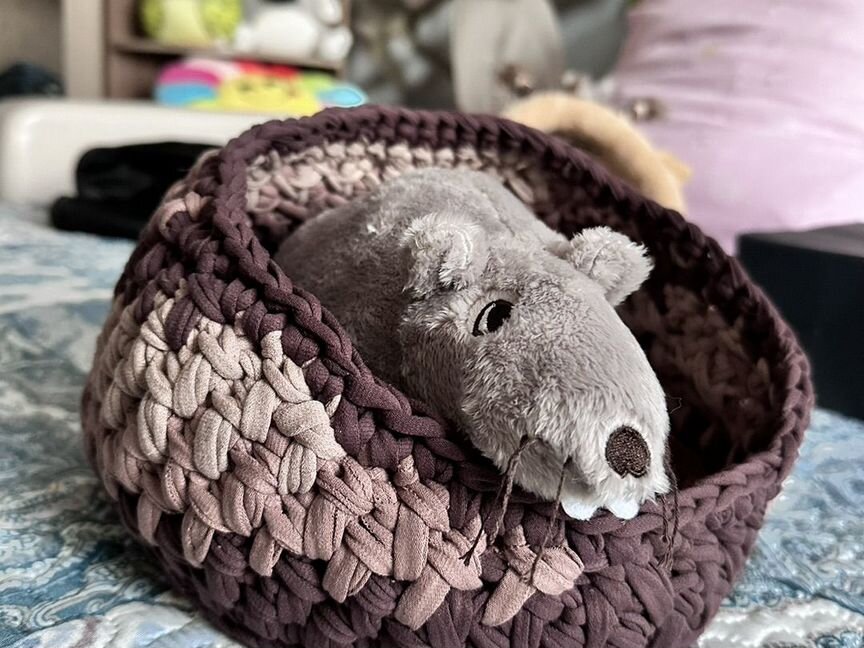 Лежанка для животных из трикотажной пряжи