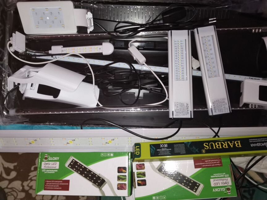 Светильники для аквариумов Aquael, Gloxy, Barbus