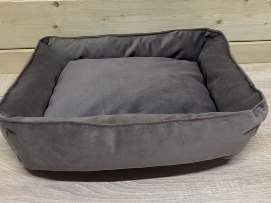 Экономичный вариант лежанки для любимца