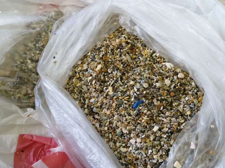 Аквариумные принадлежности, все отдам за 1 киндер