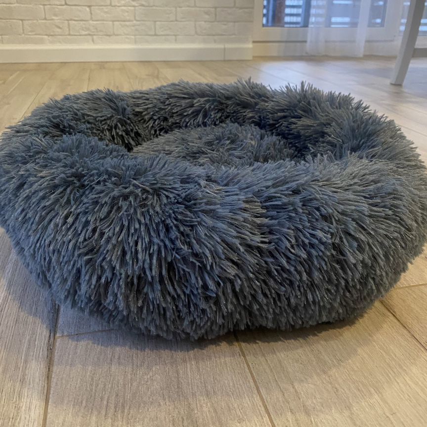 Лежанка для кошек новая