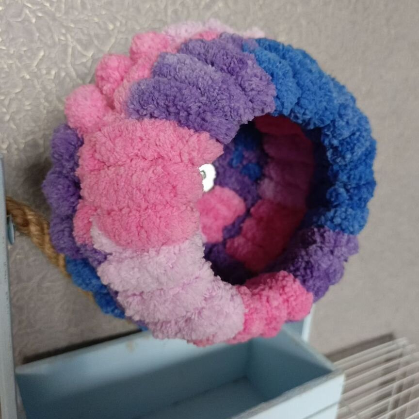 Гнездо для попугаев