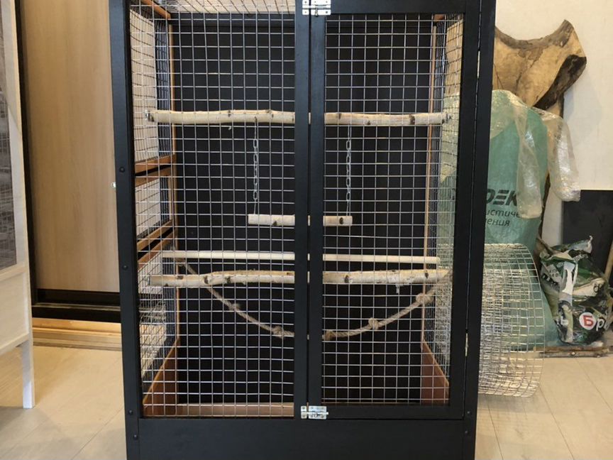 Вольер для попугая