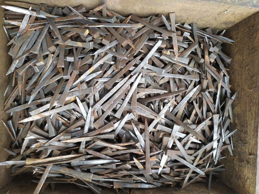 Гвозди для подков