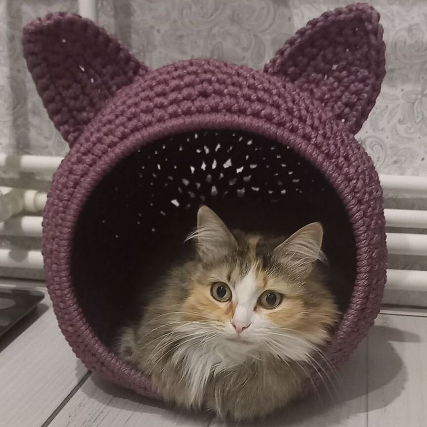 Лежанка для кошек