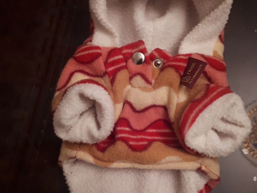 Флисовая кофточка с капюшоном