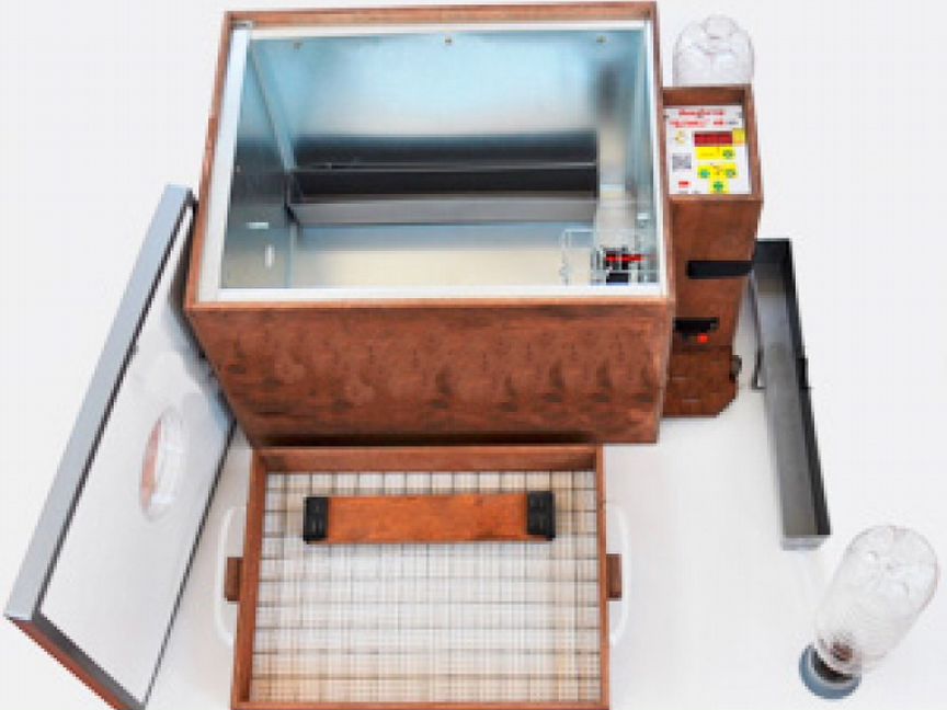 Инкубатор блиц" 48 цифровой