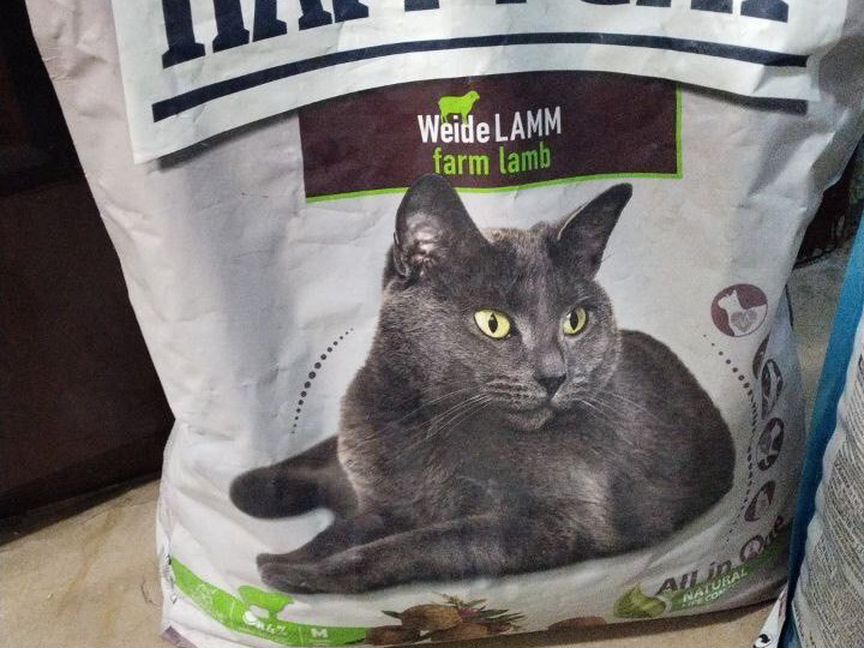 Корм для кошек Happy cat