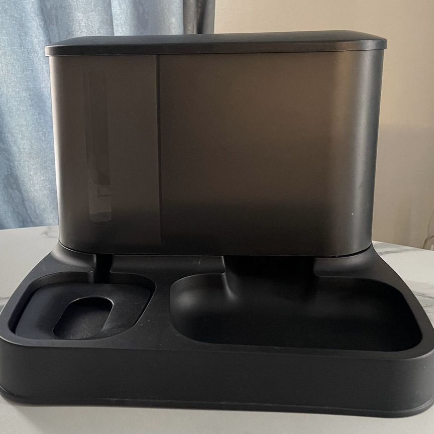 Автоматическая кормушка для кошек