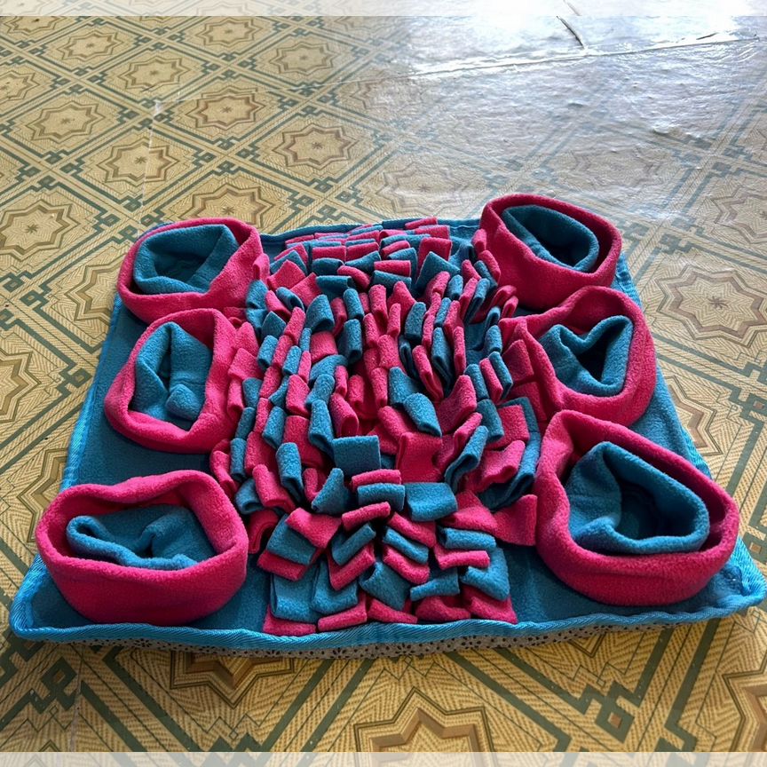 Нюхательный коврик для собак