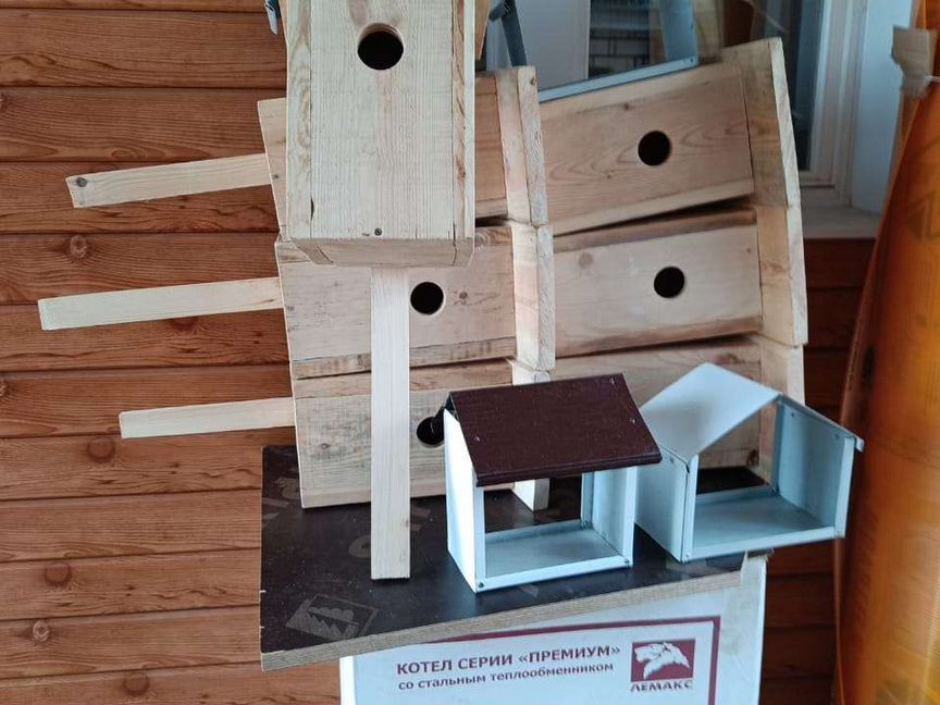 Скворечник/кормушки