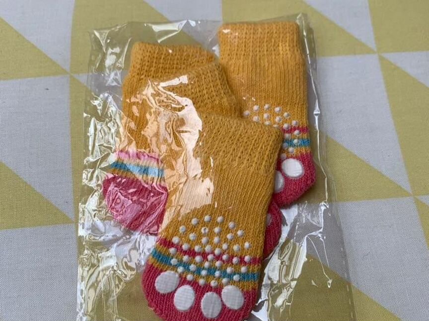 Носочки для собачки