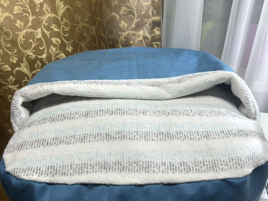 Лежанка для собак