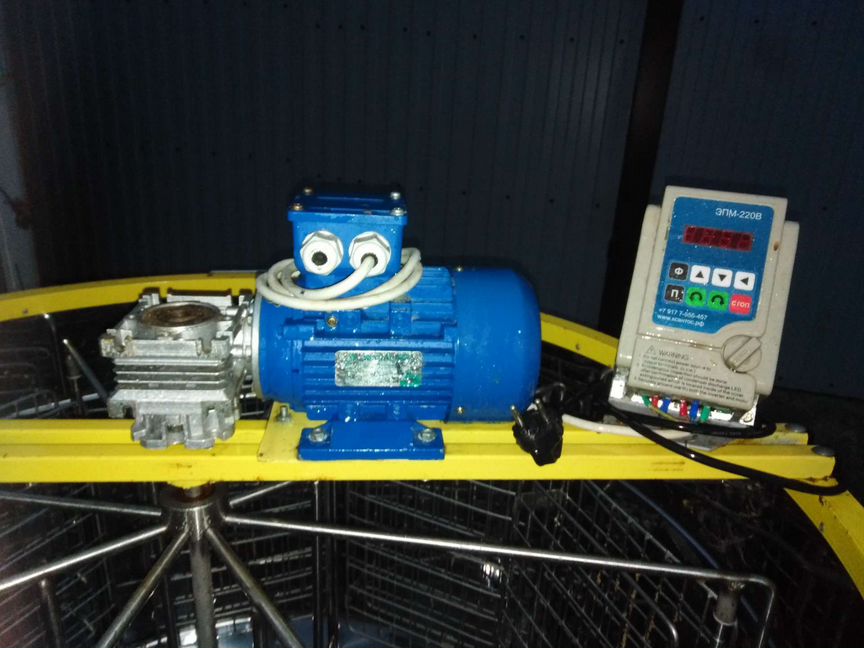 Медогонка рута 8 рамок