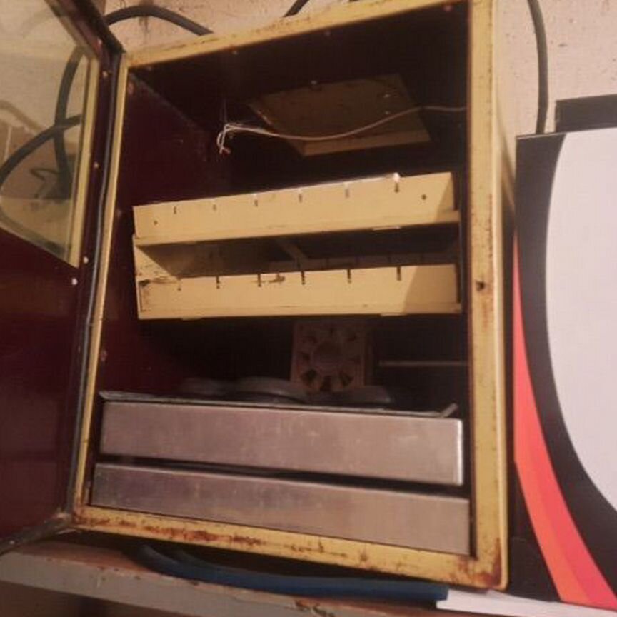 Инкубатор для яиц автоматический бу