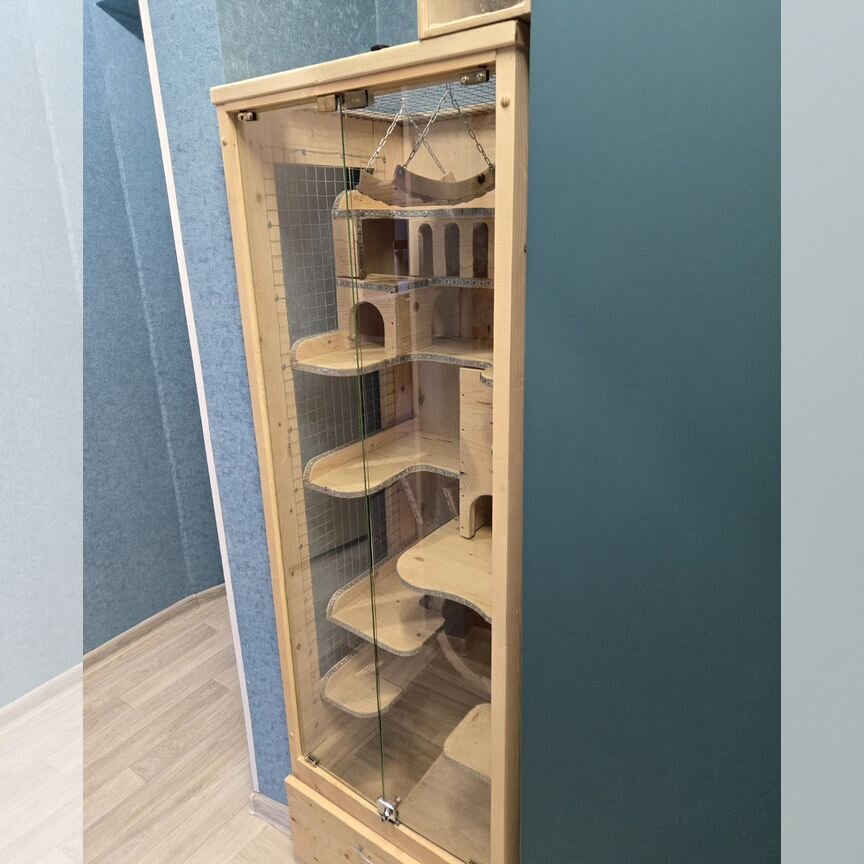 Витрина для шиншилл